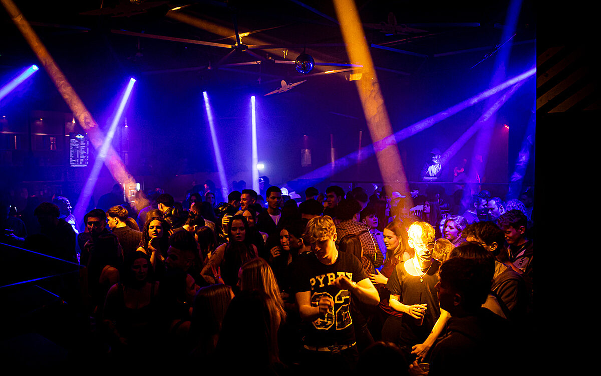 106,9 Radio Gong - Dein Heimvorteil live aus… | Radio Gong Würzburg