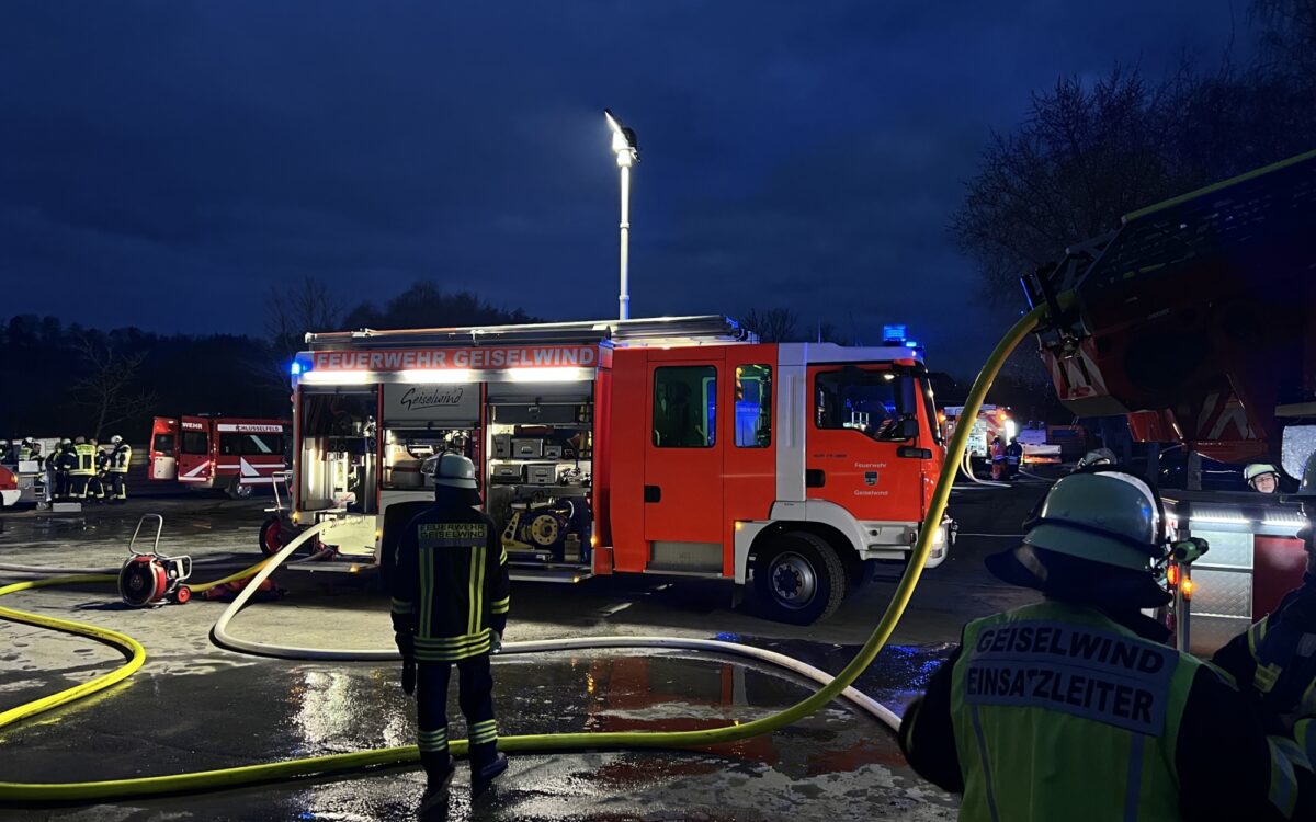 Geiselwind: Großbrand im Freizeitland Geiselwind | Radio Gong Würzburg