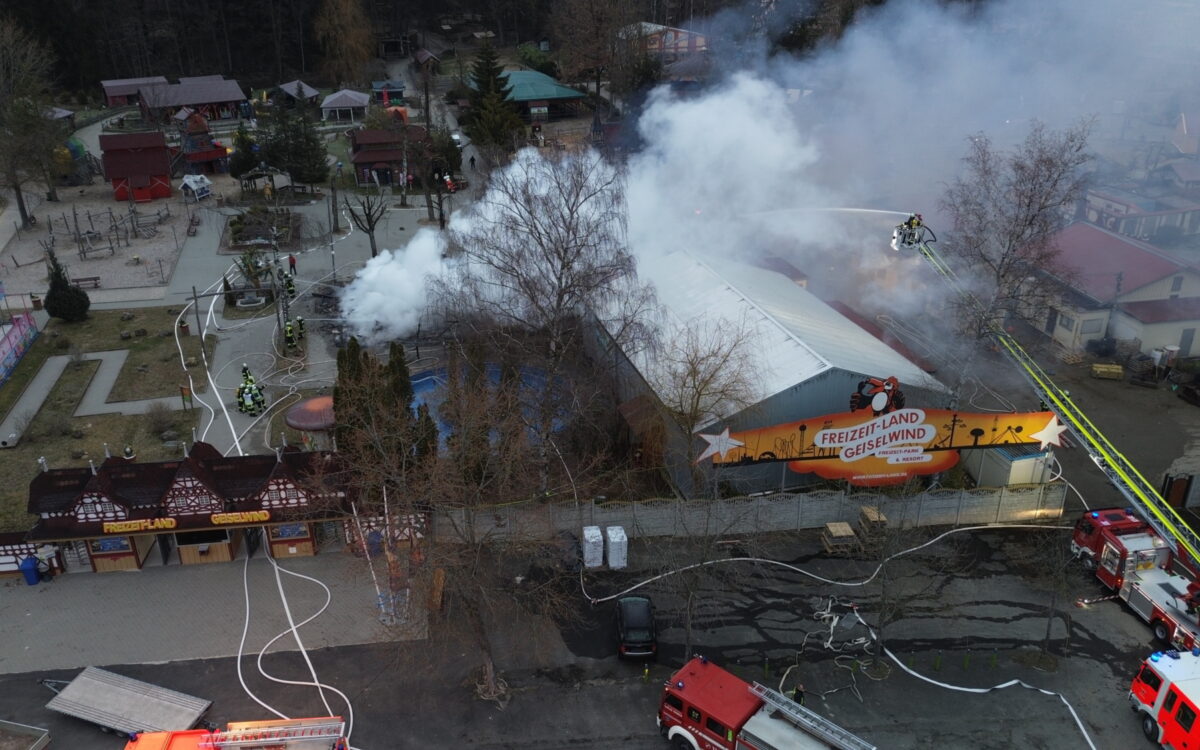 Geiselwind: Nach Großbrand - Freizeitland will… | Radio Gong Würzburg