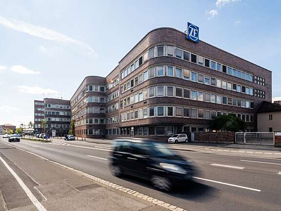 Schweinfurt: ZF mit neuem Konzernchef - Folgen… | Radio Gong Würzburg