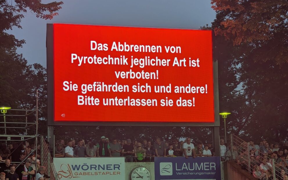 Fußball: Schweinfurt steigt in 3. Liga auf | Radio Gong Würzburg